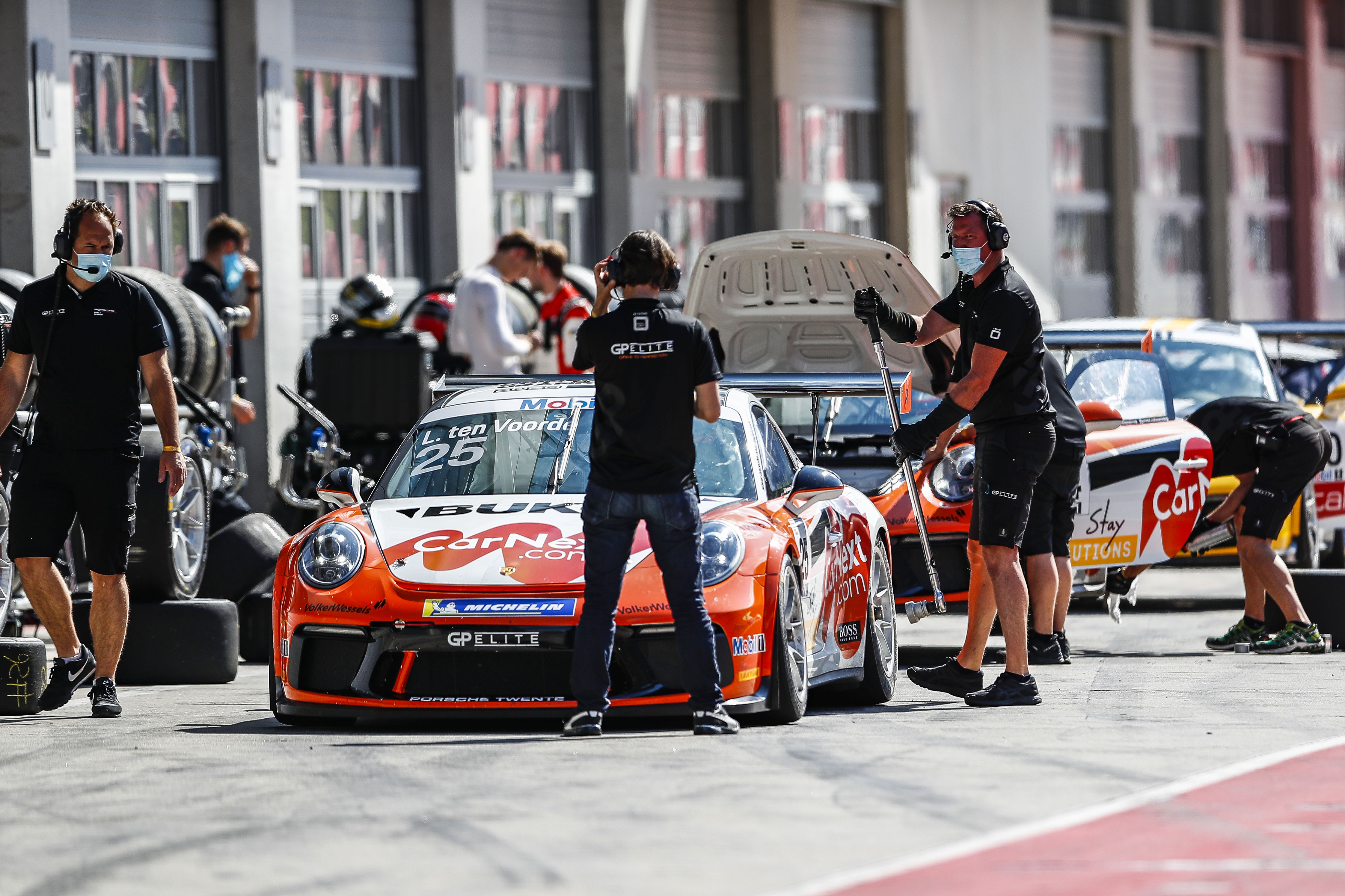 Porsche Mobil 1 Supercup | GP Elite